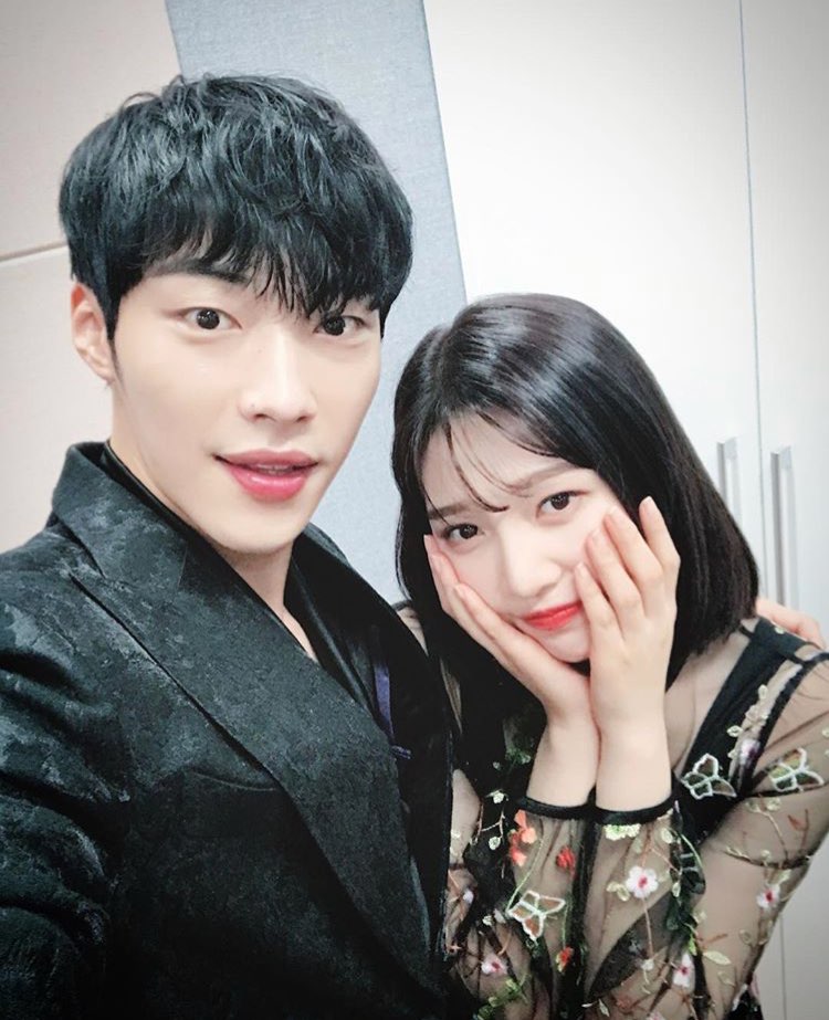 ‘위대한 유혹자’ 우도환, 조이와 함께 다정 셀카 공개…“실제 커플인줄”