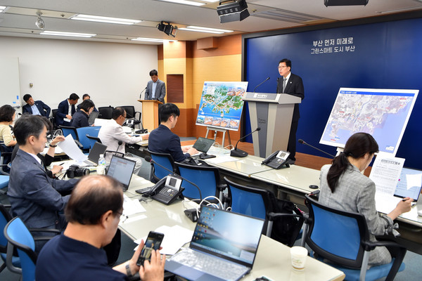 부산시 '차세대 부산형 급행철도(BuTX)' 민자사업으로 본격 추진...'부전' 정거장 추가