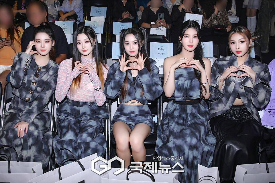 [GJ포토] 걸그룹 위치스(WITCHX), '서울패션위크 초대 받았어요♥'(2024 S/S 메종니카)