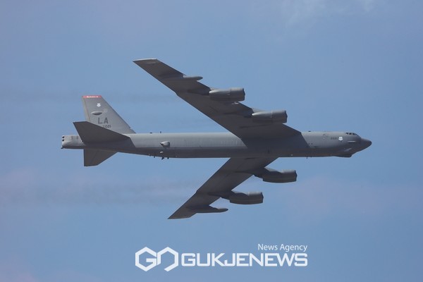 [ADEX 2023 개막] 미군 전략폭격기 B-52