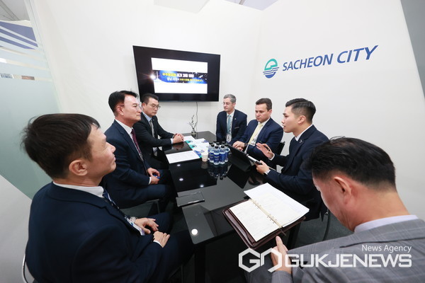 박동식 사천시장, 서울 ADEX 2023에서 ‘공격적 홍보 마케팅’