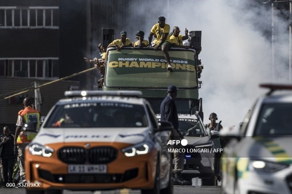 RUGBYU-WC-2023-RSA-TROPHY-TOUR