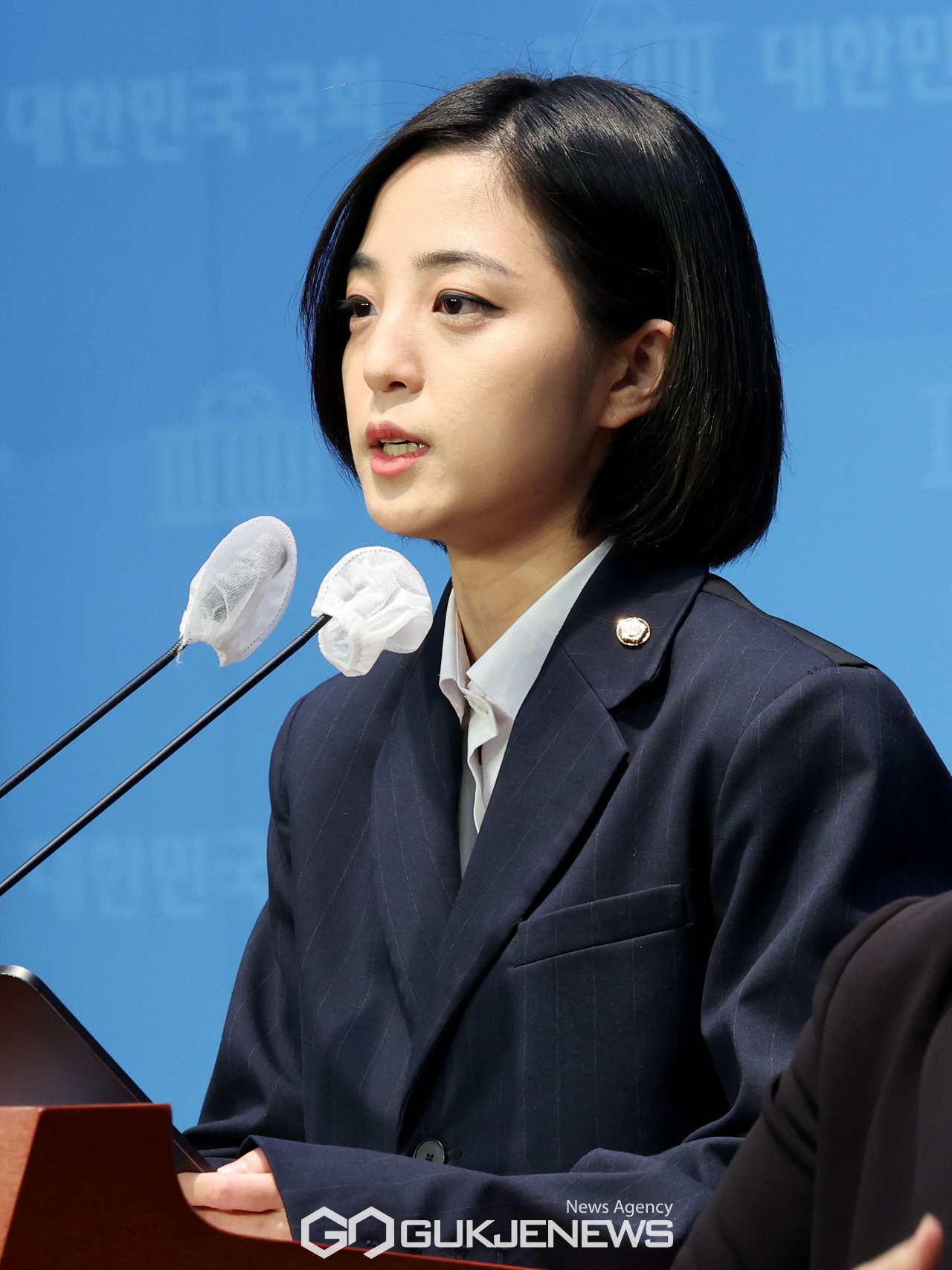 탈당선언 기자회견 하는 류호정 의원