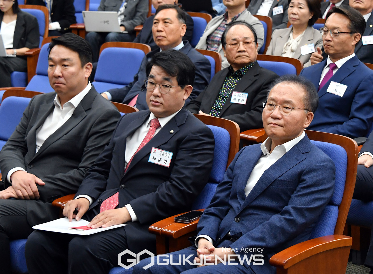 윤재옥 당대표 권한대행, 원외조직 위원장 간담회 참석