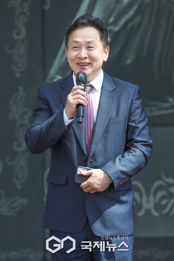 [GJ포토] 인사말 하는 학교체육진흥중앙위원회 유창완 교육부 위원장(IFFF)