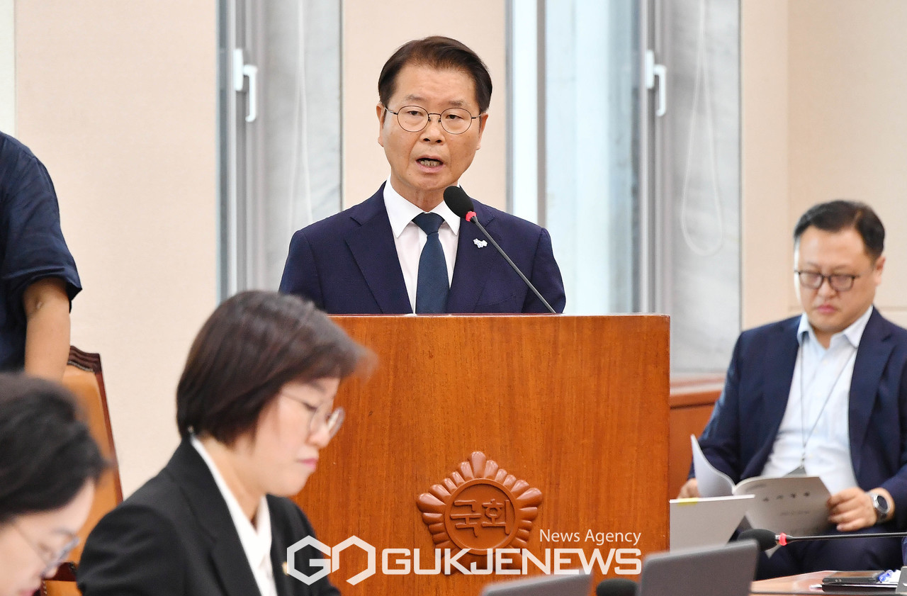 '화성 화재 사고' 현안보고'하는 이정식 고용노동부 장관