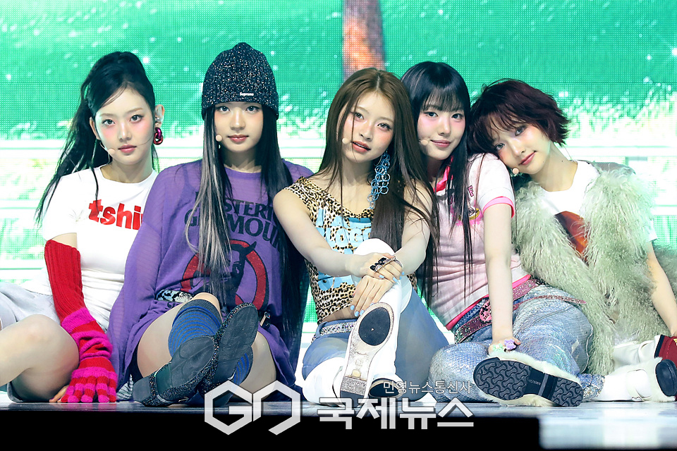 [GJ포토+] 걸그룹 키키(KiiiKiii), '저희 많이 사랑해 주세요♥'