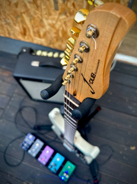 "15년 만의 기다림 끝" 하이엔드 기타 브랜드 '제이덥(J-DUB)' 화려한 부활