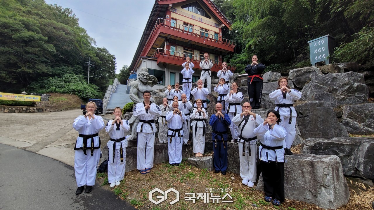 APEC 앞둔 경북도, '틀 투어' 통해 태권도·문화유산 세계에 알린다