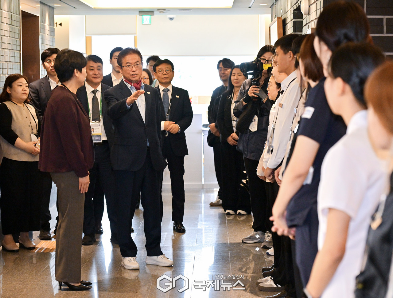 IMF 총재도 감탄…경북도, APEC 내빈 대상 '이미용·의료서비스' 성료