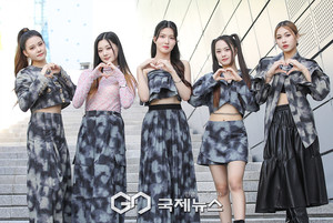 [GJ포토] 걸그룹 위치스(WITCHX), ' 메종니카 사랑해요♥'(2024 S/S 서울패션위크)