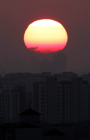 2023년을 보내며!~~ 마포구 하늘공원에서 바라본 붉은 태양