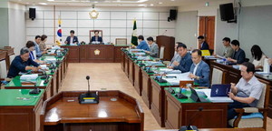 김제시의회, 정례 의원 간담회 '7건 조례안 상정' 의정활동 '적극'